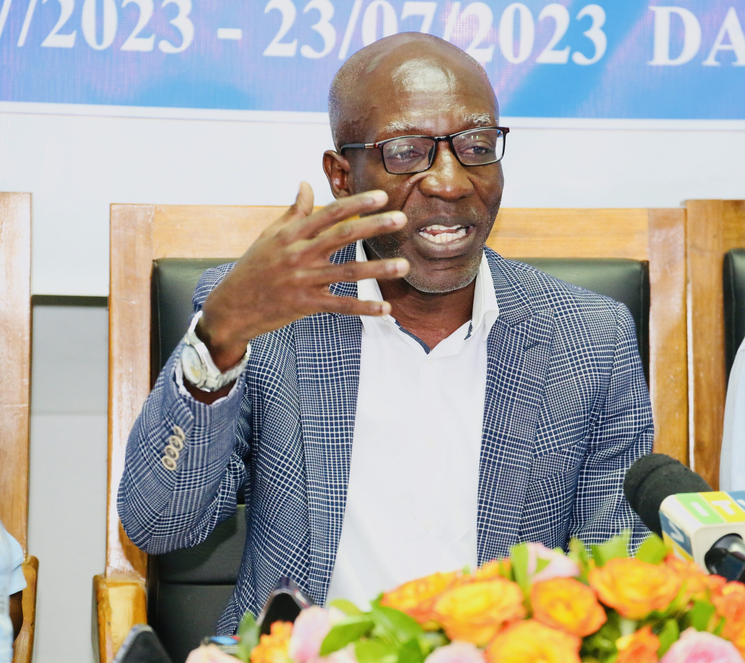 KASONGO AWAITA MADAKTARI VIWANJANI - LIGI KUU