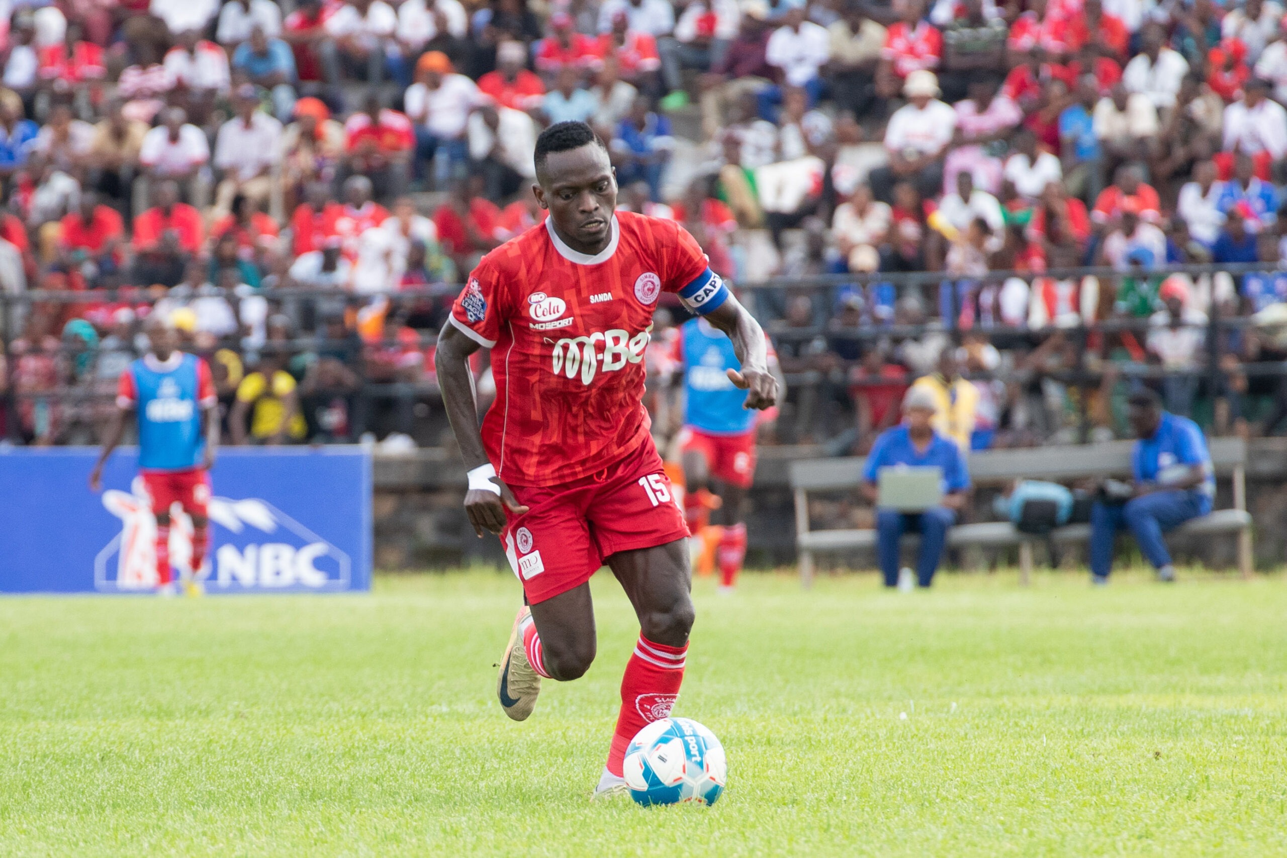 'TSHABALALA' MKALI WA PASI ZA MWISHO LIGI KUU NBC. - LIGI KUU